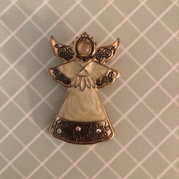 Kenneth Cole | Jewelry | Vtg Kc Kenneth Cole Gold Tone Cream Enamel And ...